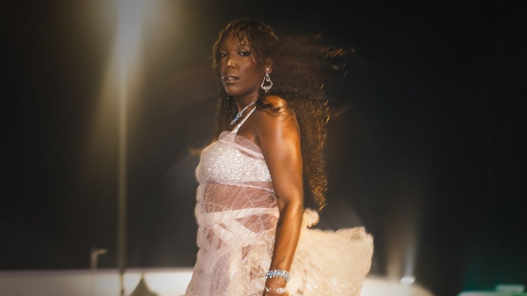 Majur promete uma música para cada orixá em novo álbum: "O axé me ...