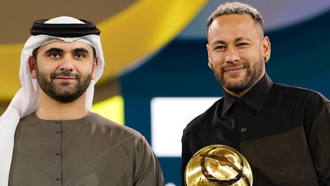 Após jogar duas vezes no ano, Neymar é premiado no Globe Soccer Awards ...