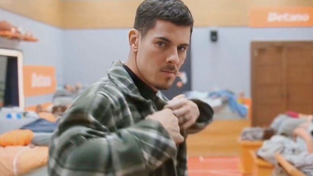 A Fazenda: relembre a trajetória de Sacha Bali até ser campeão da 16ª ...