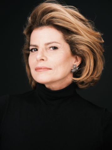 Veja o visual de Debora Bloch para viver Odete Roitman em "Vale Tudo ...