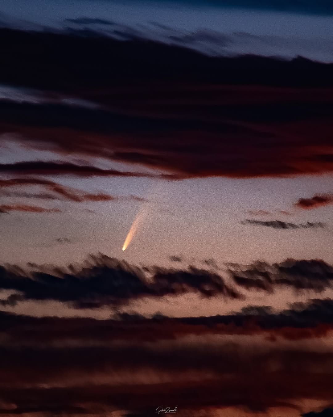 Cometa Atlas é registrado pela Nasa cruzando o céu; veja vídeo | CNN Brasil