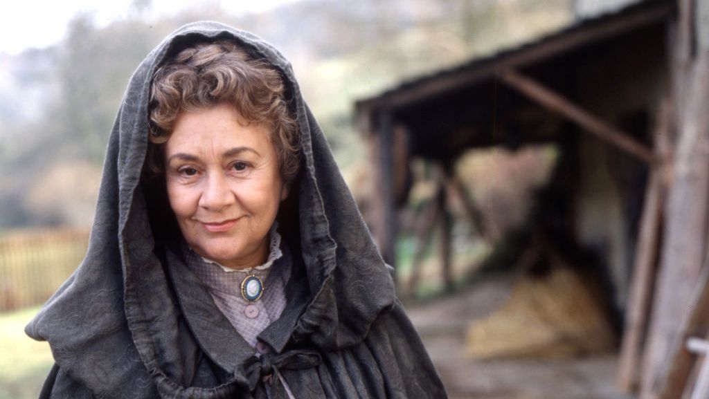 Morre a atriz britânica Joan Plowright aos 95 anos | CNN Brasil