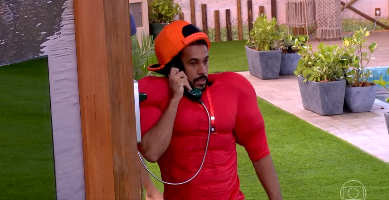 BBB25: Maike atende o Big Fone e indica Diego e Dani Hypólito ao ...