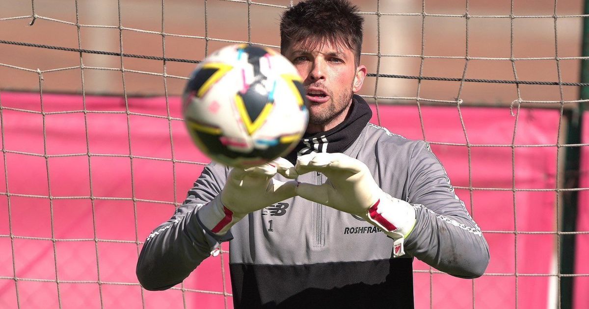Tiago Volpi entra na mira do Grêmio após clube perder o goleiro ...