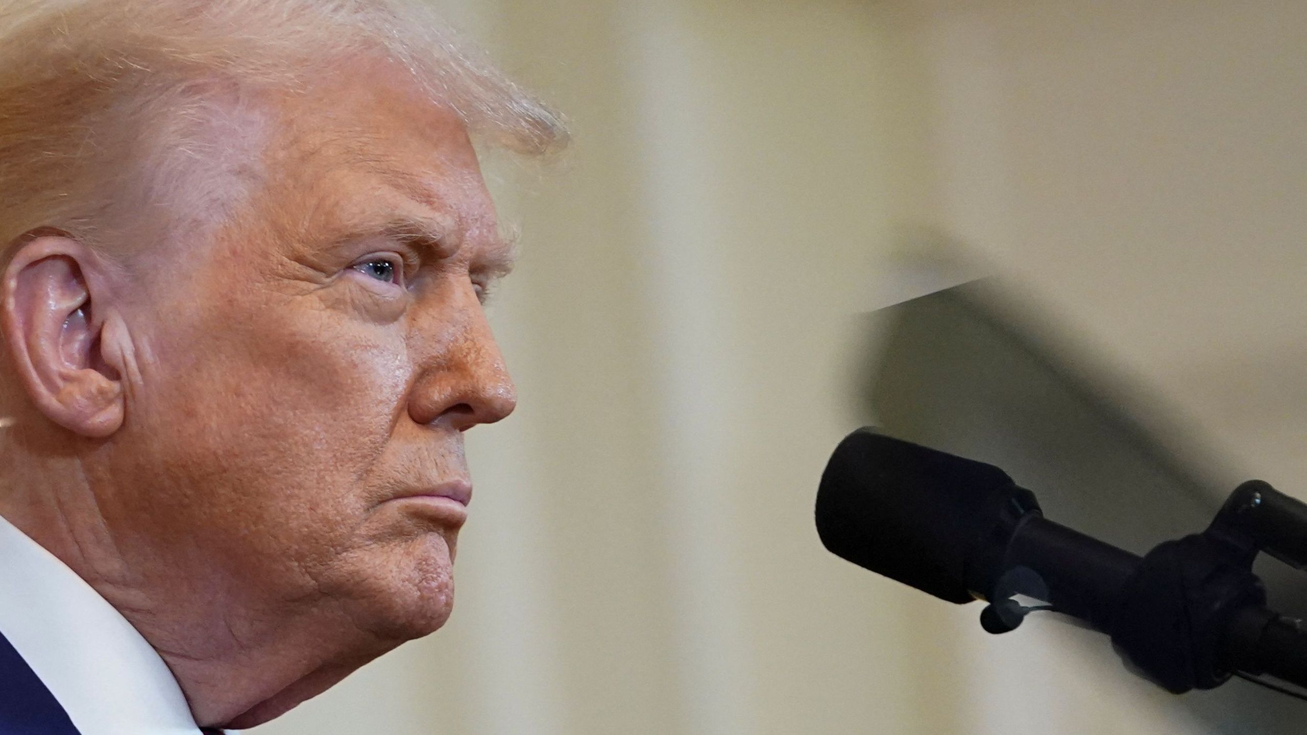 Trump anuncia tarifa recíproca de 10% para o Brasil | CNN Brasil