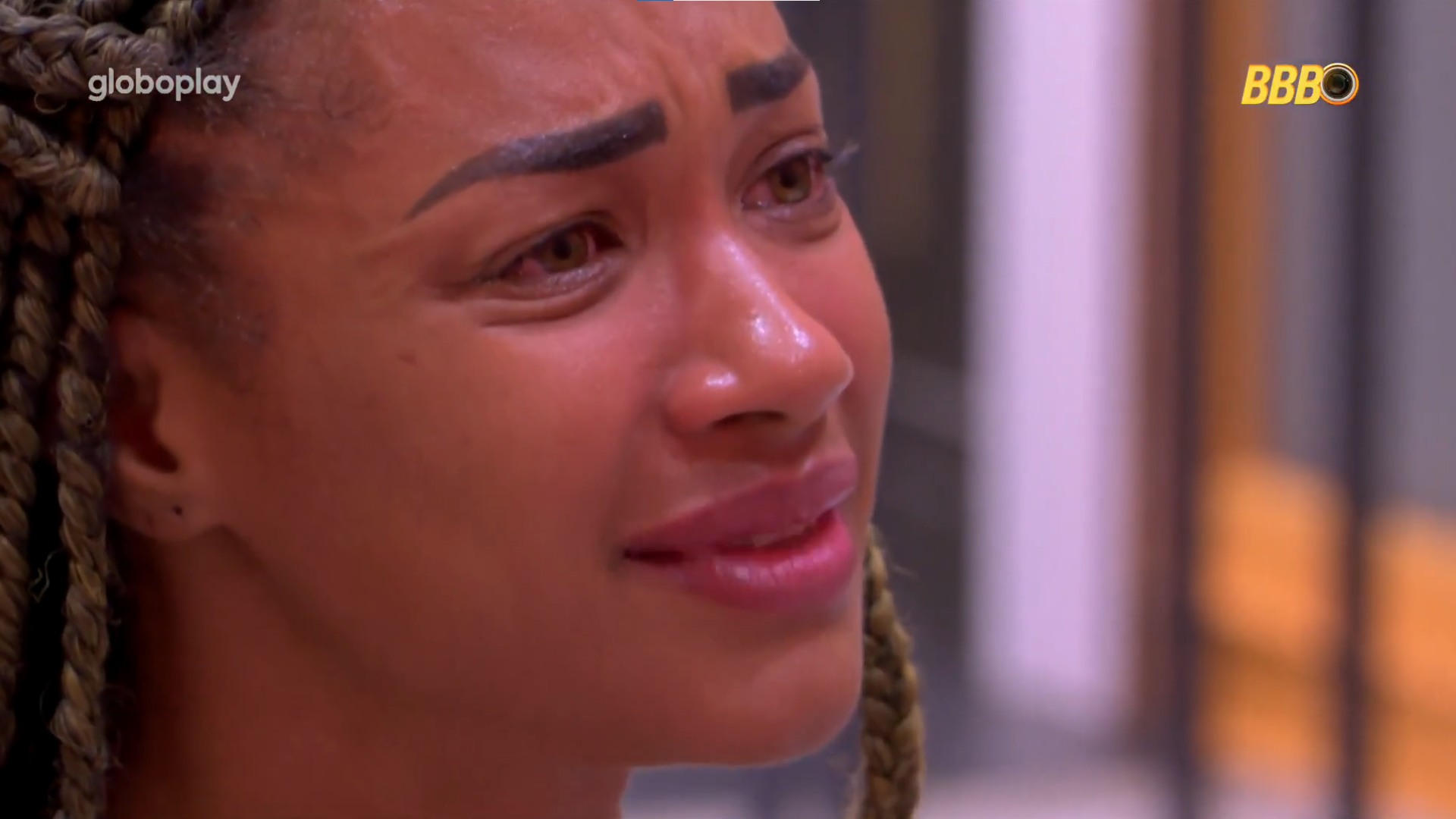 BBB 25: Aline chora e discute com Vinícius | CNN Brasil