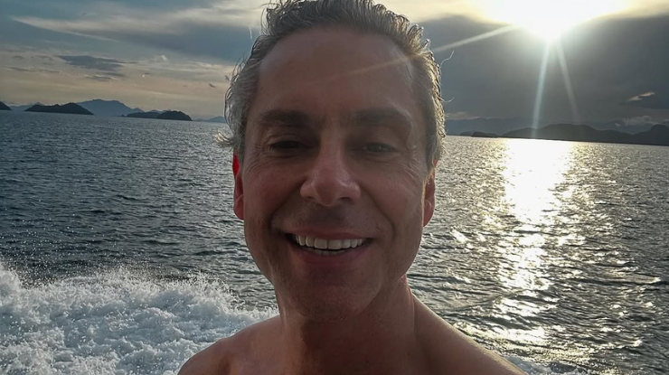 Alexandre Nero encanta seguidores em bastidores de "Vale Tudo": "Que homão" | CNN Brasil