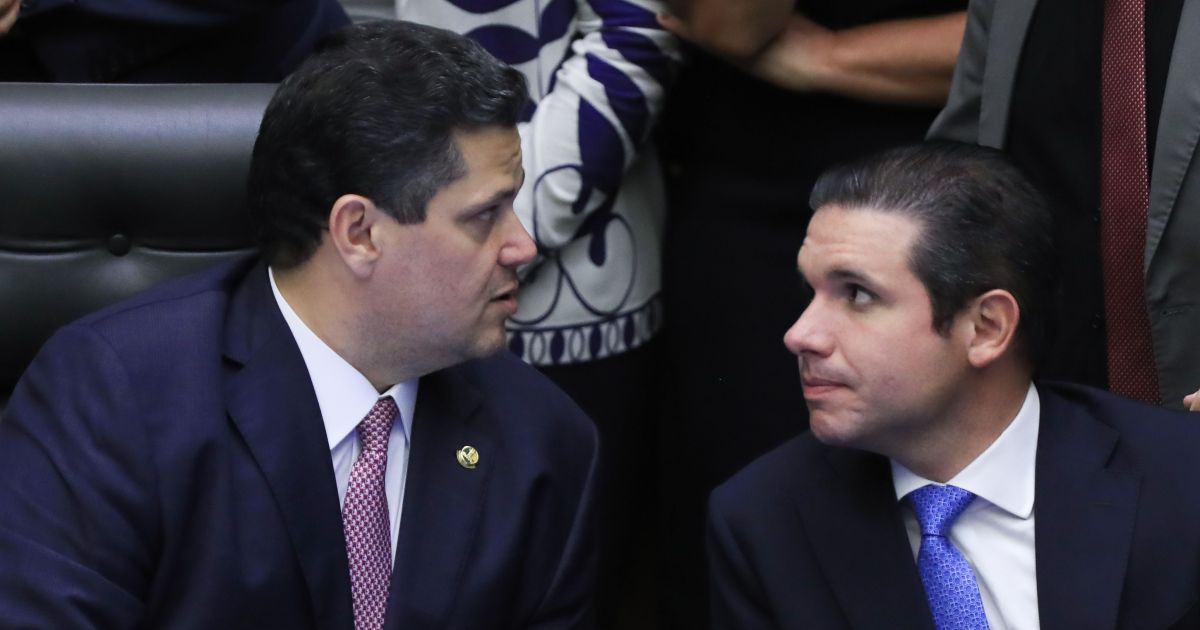 Ministros de Lula discutem pautas prioritárias com Alcolumbre e Hugo ...