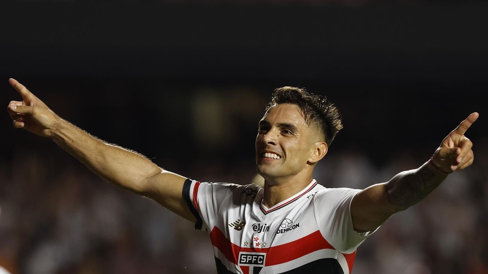 Enzo Díaz comemora primeiro gol pelo São Paulo: "Um privilégio" | CNN ...