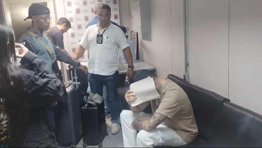 RJ: Homem que tentou desviar R$ 22 milhões de banco é preso dentro de ...