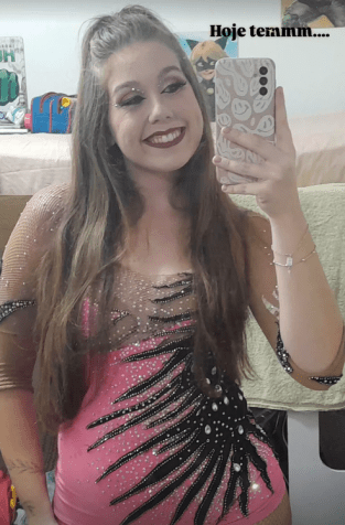 Após eliminação, ex-BBBs Raissa e Edy voltam a trabalhar no circo | CNN ...