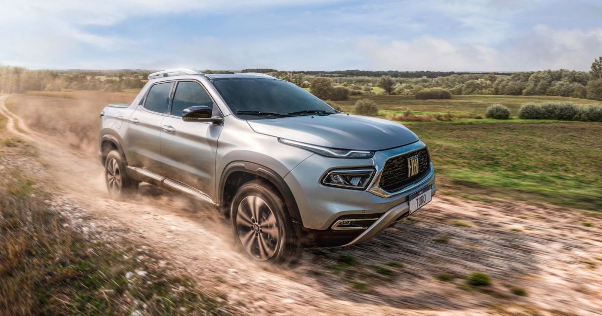 Fiat Toro recebe novo motor 2.2 turbodiesel e fica mais rápida e ...