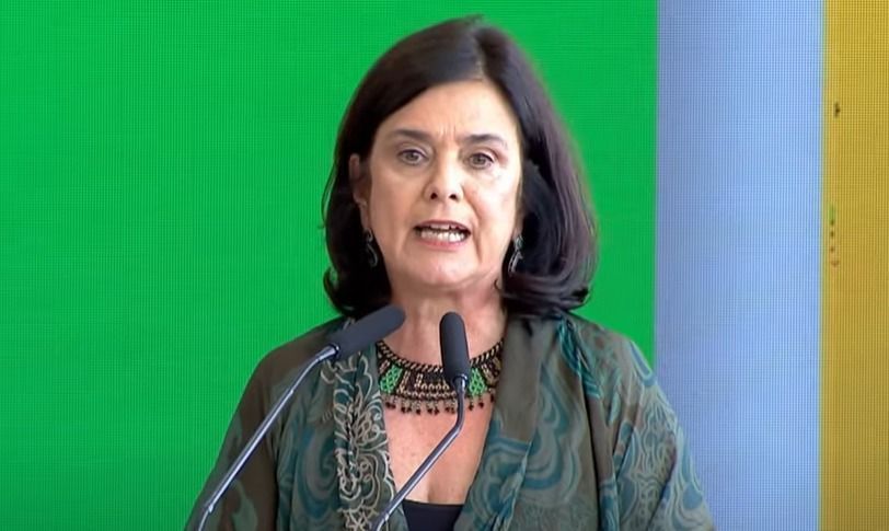 Nísia cita campanha "sistemática e misógina" enquanto foi ministra ...