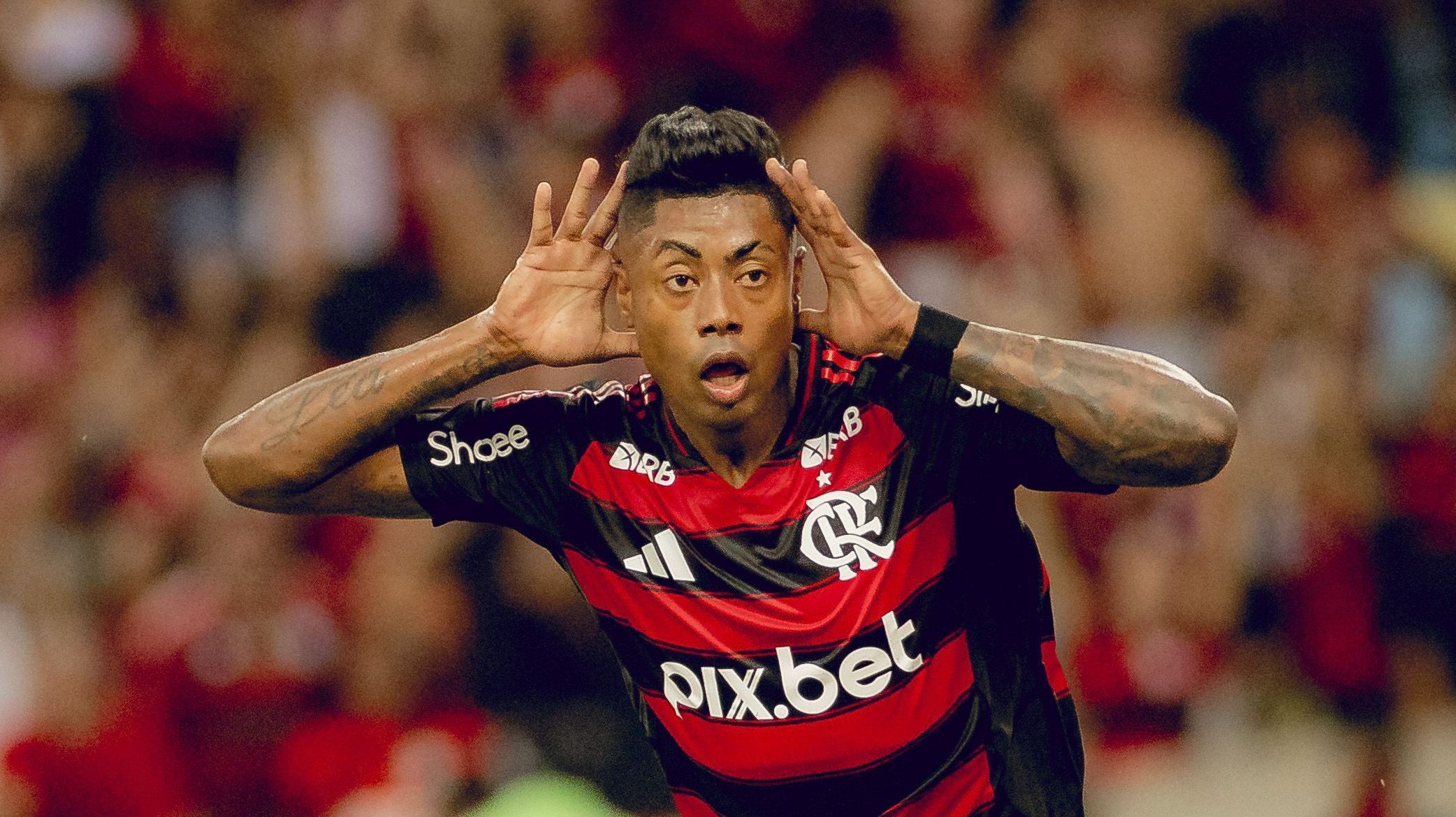 Contra o Vasco, Bruno Henrique chega a 100 gols pelo Flamengo | CNN Brasil