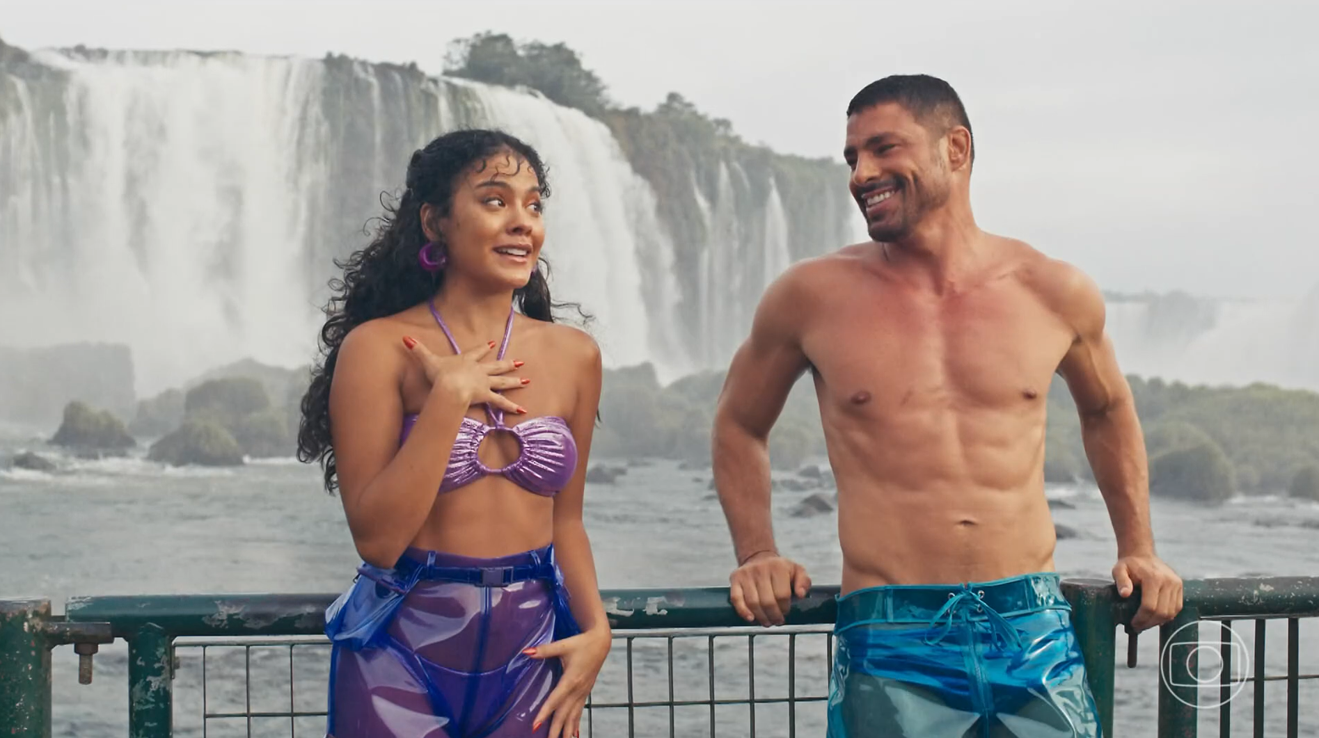 Cauã Reymond x Bella Campos: veja os melhores memes da polêmica | CNN Brasil