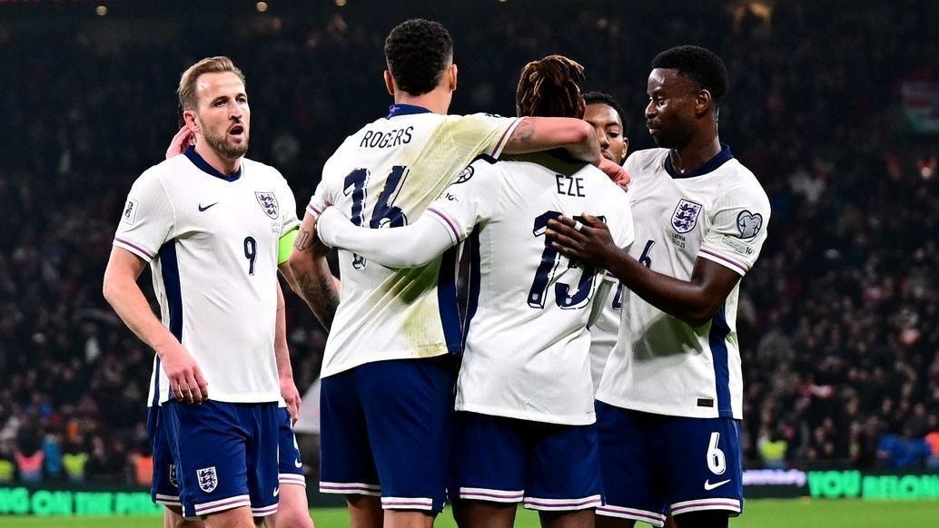 Inglaterra vence Letônia com gols de Reece James e Eze nas ...
