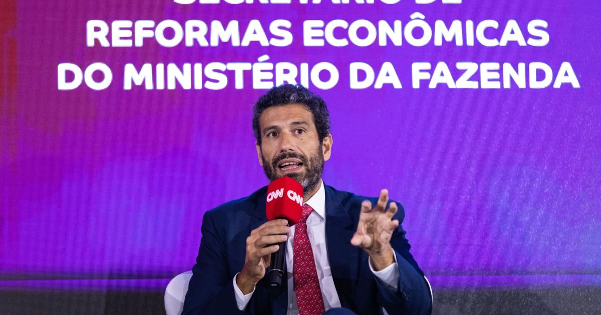 Precisamos reforçar CVM para prevenir fraudes no mercado, diz ...