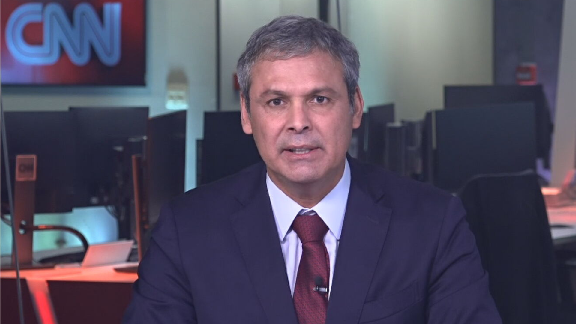 Chance de Hugo pautar anistia no momento é zero, diz Lindbergh | CNN Brasil