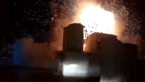 Vídeo: veja momento em que fábrica de gás explode no Paraná | CNN Brasil