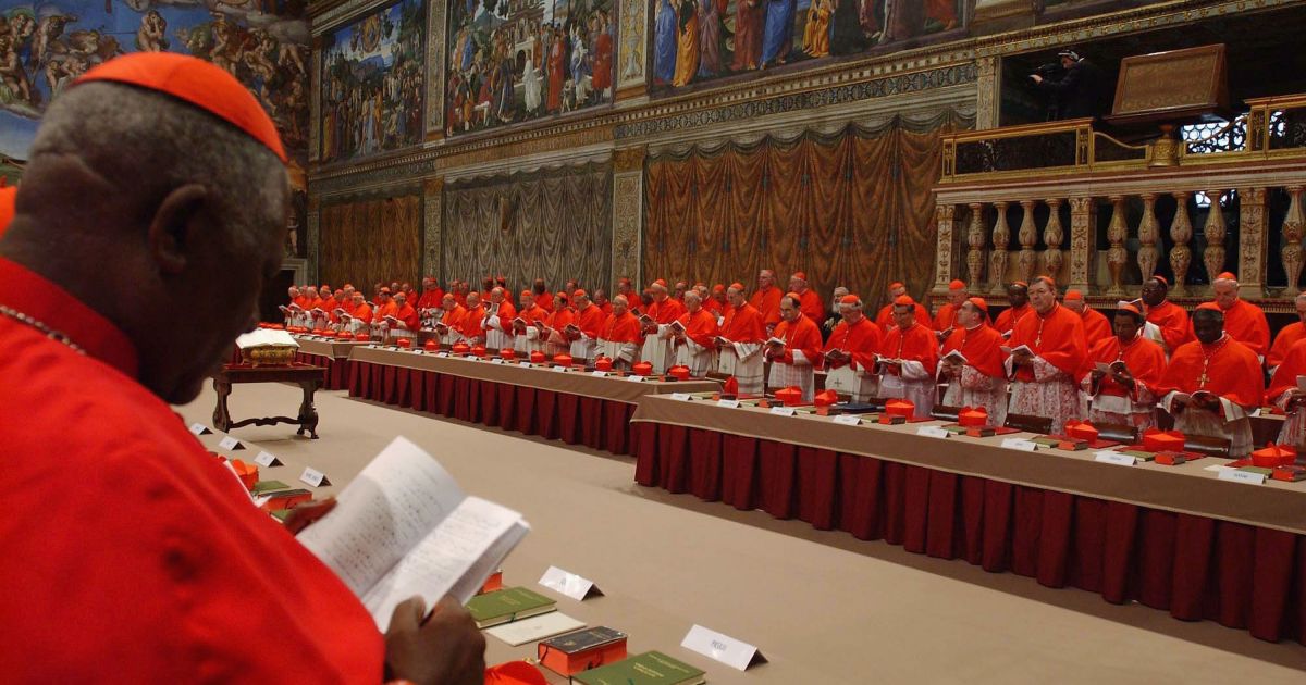 Conclave: Cardeais eleitores receberam dossiê favorável a conservadores ...