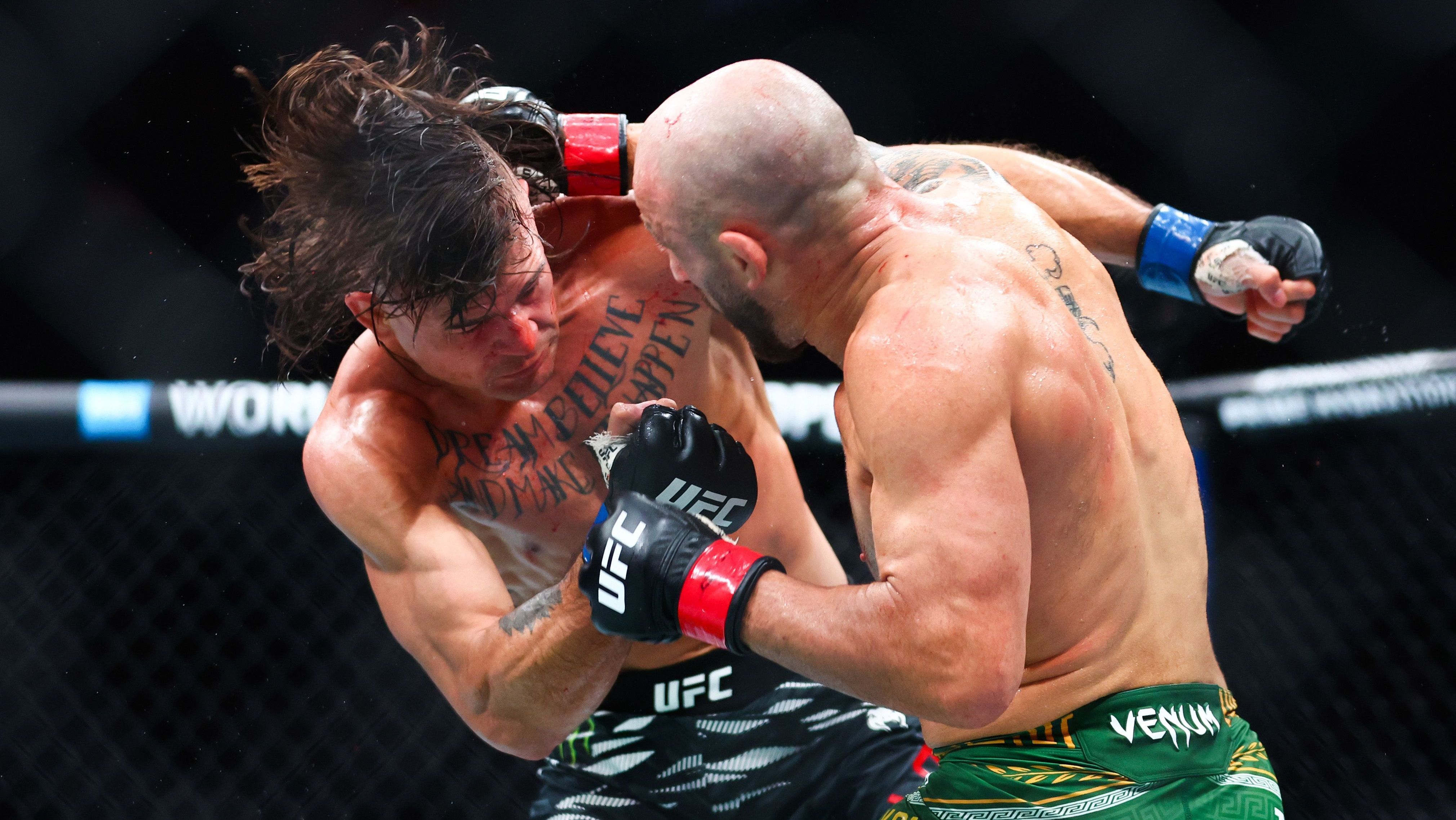 Brasileiro Diego Lopes perde luta por cinturão do UFC | CNN Brasil