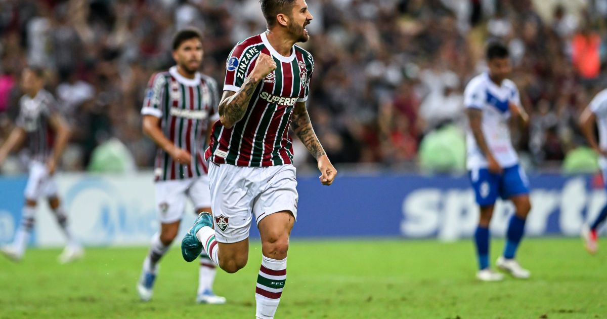 Everaldo marca golaços, e Fluminense goleia o GV San José na Sul ...