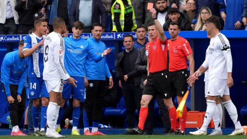 Mbappé faz falta violenta e acaba expulso em jogo do Real Madrid; veja ...