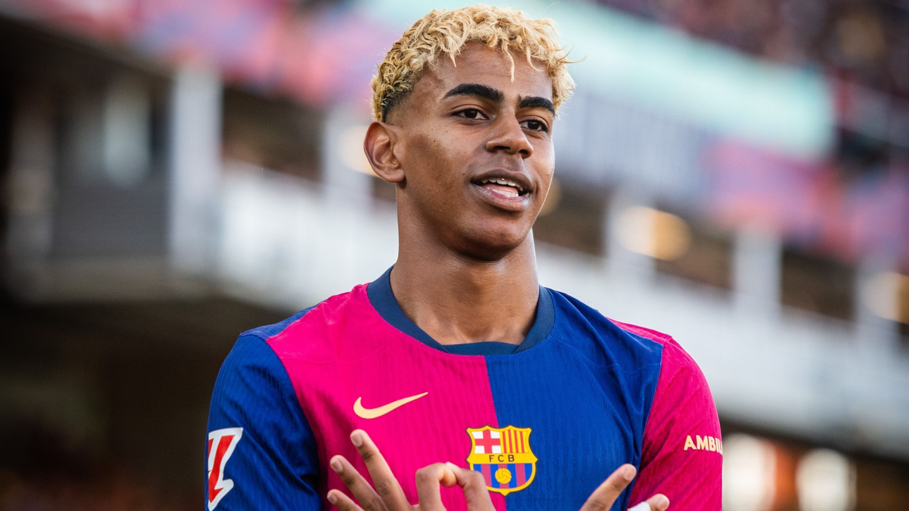 Lamine Yamal renova contrato com o Barcelona; saiba detalhes | CNN Brasil