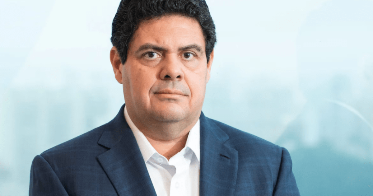 De açougueiro a empresário: conheça o responsável da fusão de Marfrig e ...