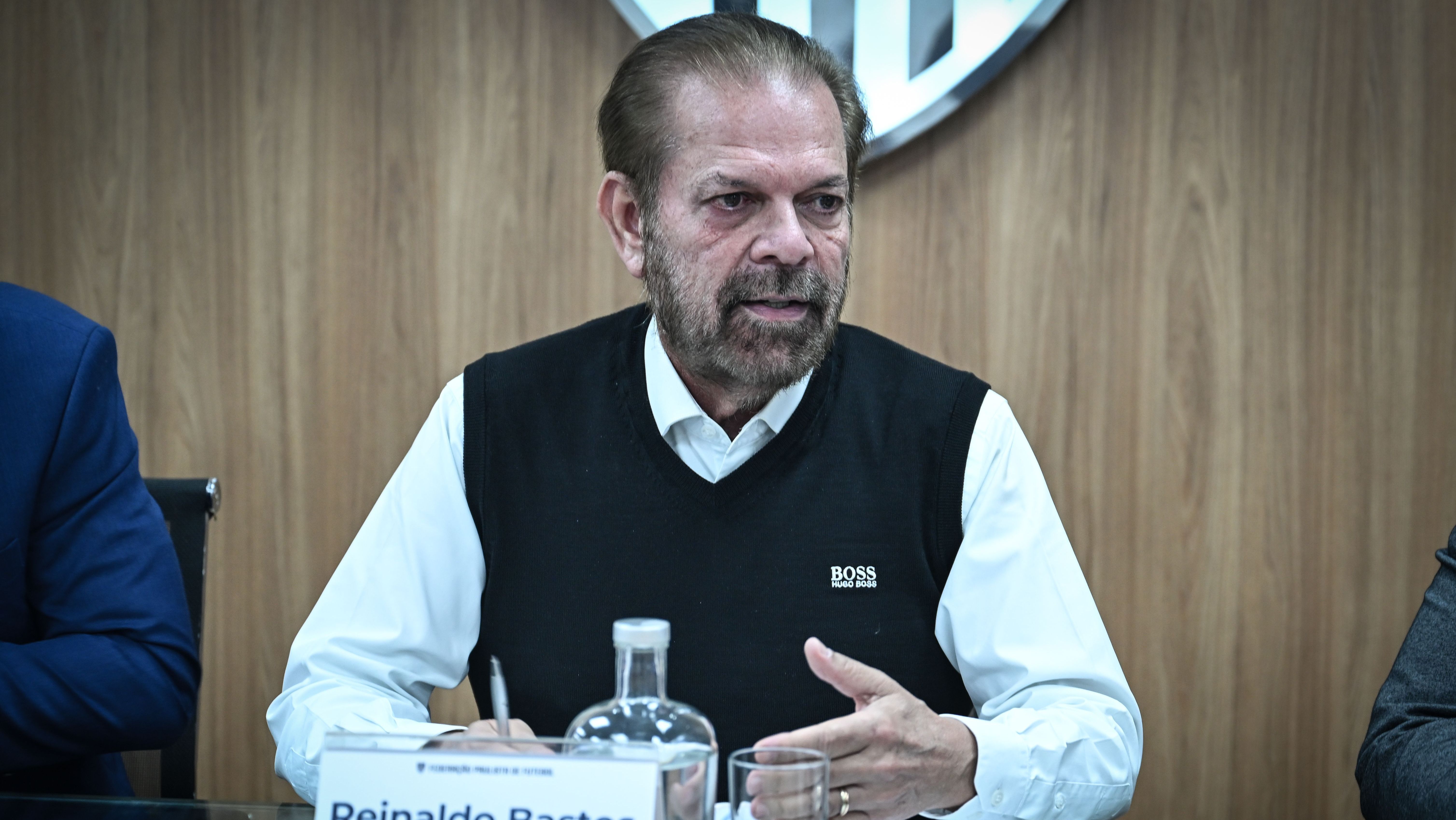 Reinaldo desiste de entrevista à CNN e se reúne com clubes aliados ...