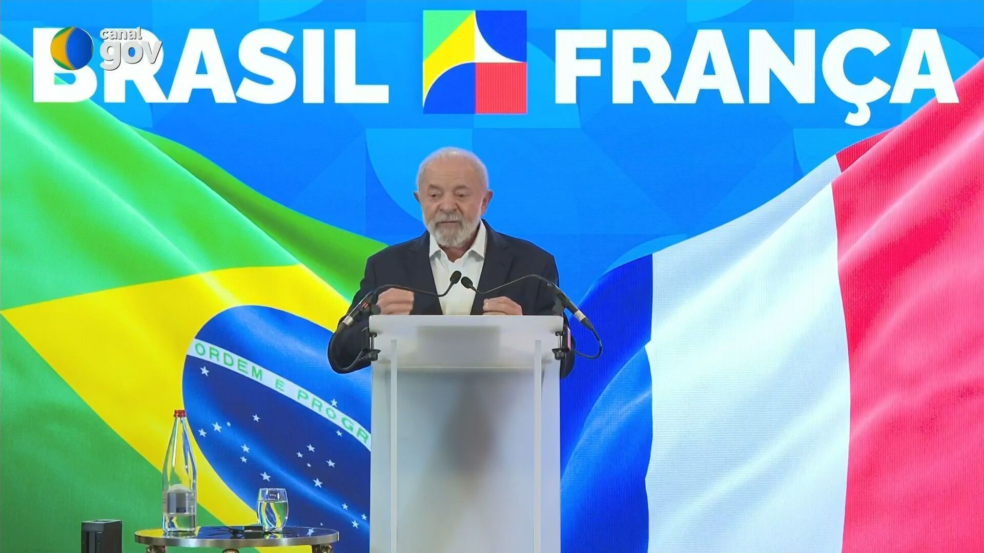 Lula abre mão de jantar de gala e antecipa agenda na França | CNN Brasil