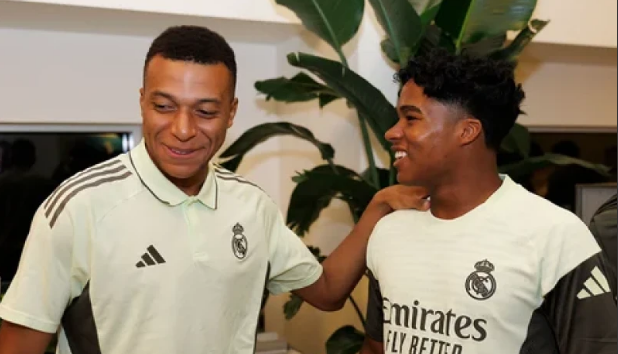 Endrick tem reunião crucial para definir futuro no Real Madrid | CNN Brasil
