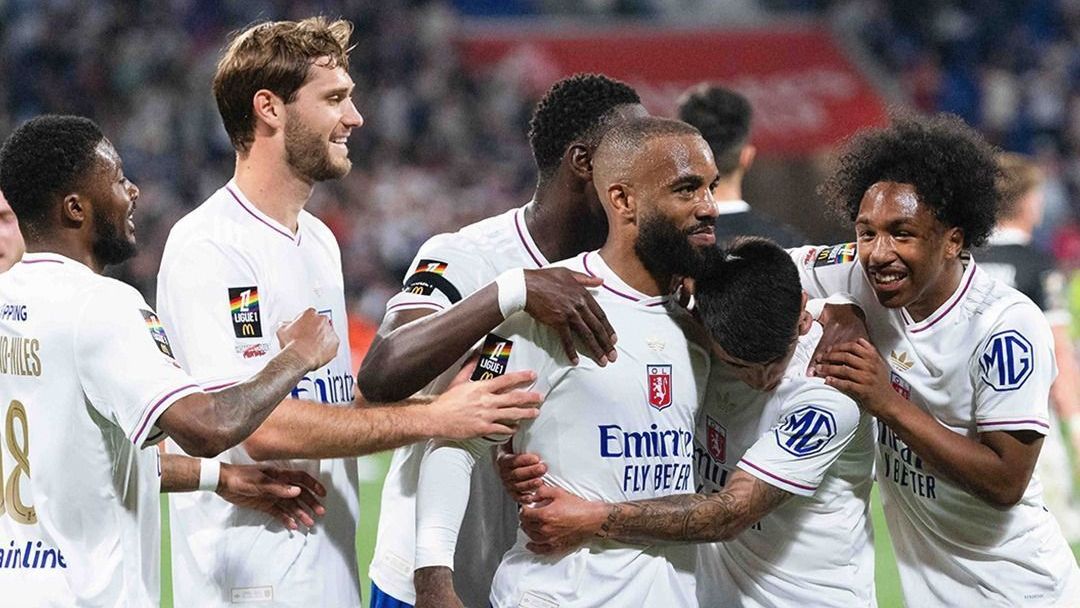 Lyon, de John Textor, é rebaixado na França por problemas financeiros ...