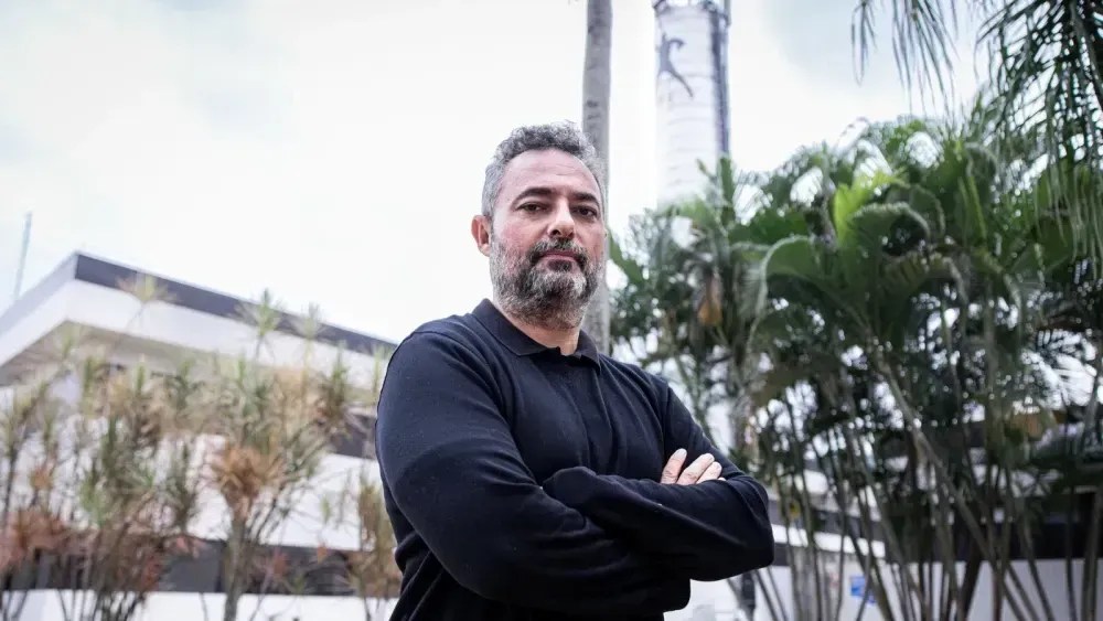 Santos: Alexandre Mattos revela bastidor de renovação com Neymar | CNN ...