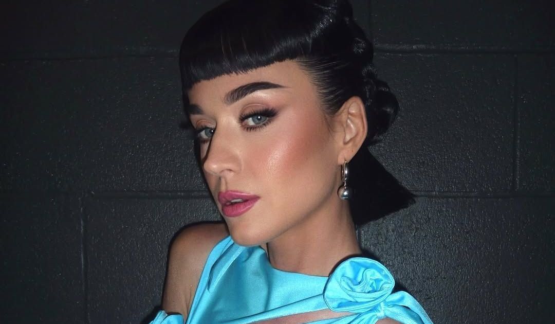 Katy Perry abre álbum de fim de ano com Orlando Bloom e Justin Trudeau ...