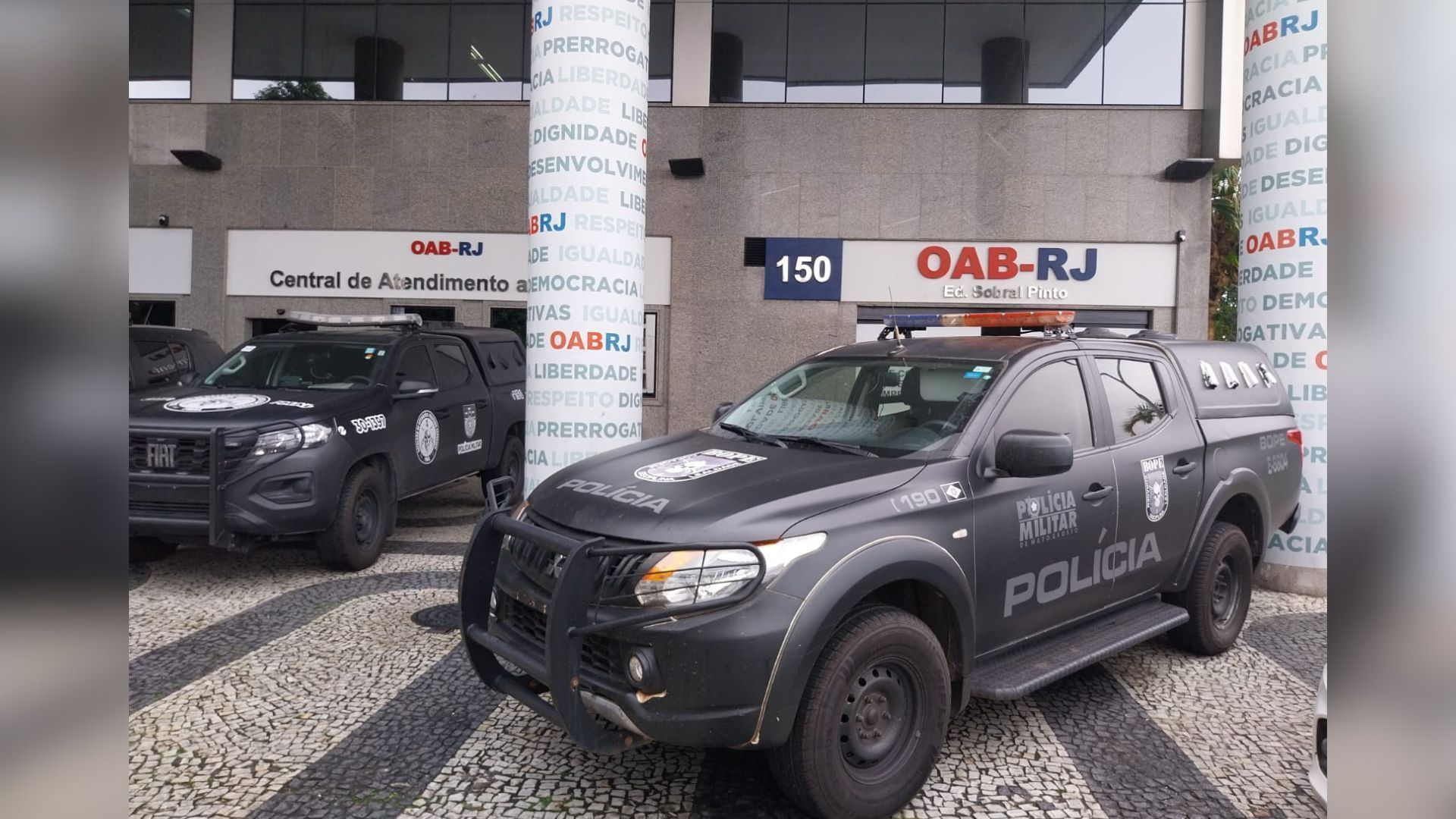 Sede da OAB-RJ é liberada após ameaça de bomba | CNN Brasil