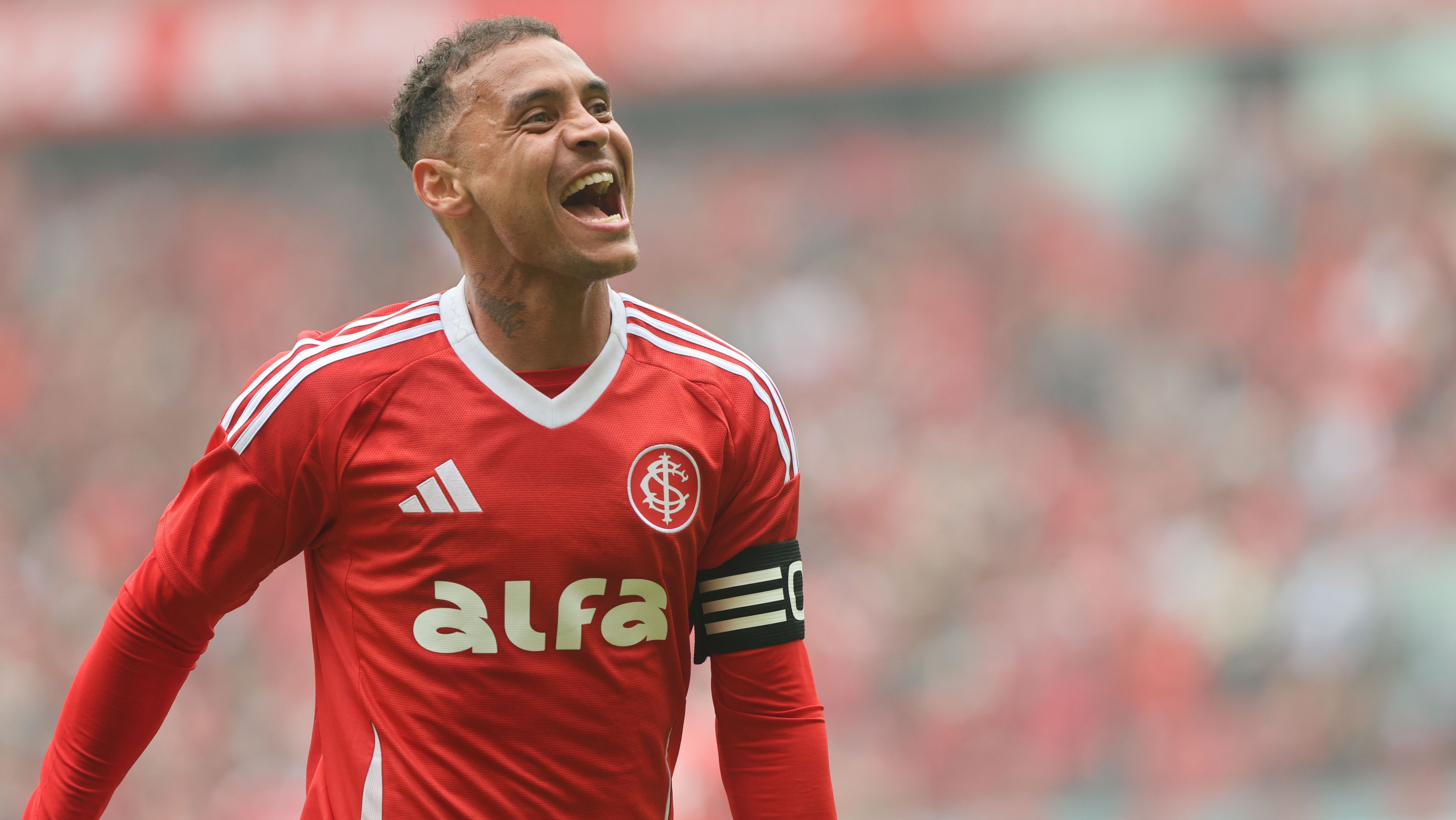 Alan Patrick garante vitória do Internacional contra o Ceará no ...