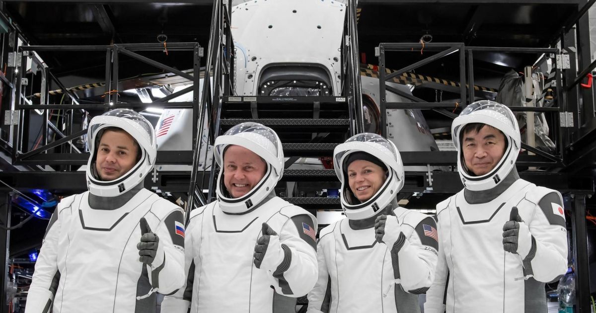 Nasa define data para enviar novos astronautas à ISS | CNN Brasil