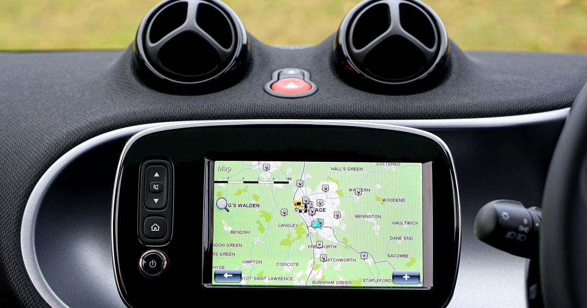 Como o GPS sabe onde estamos? Entenda a tecnologia | CNN Brasil