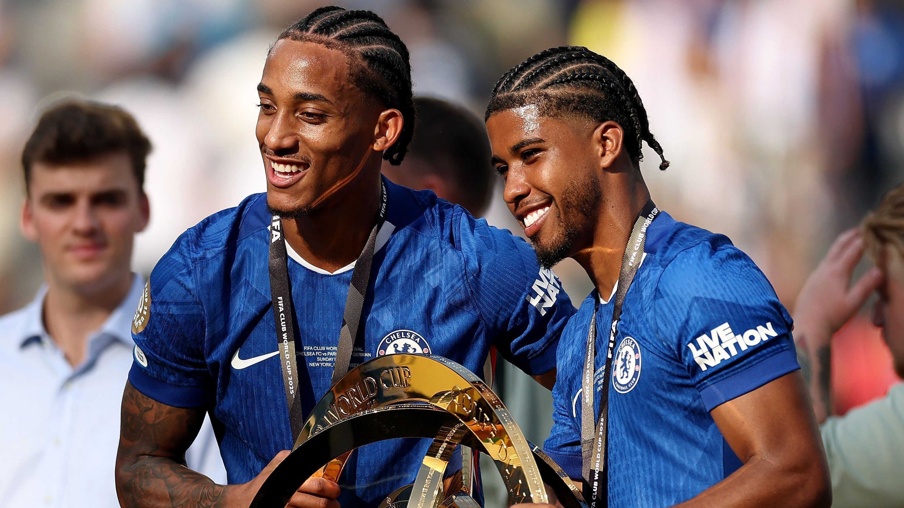 Brasileiros do Chelsea, João Pedro e Andrey ganham 1º título da ...