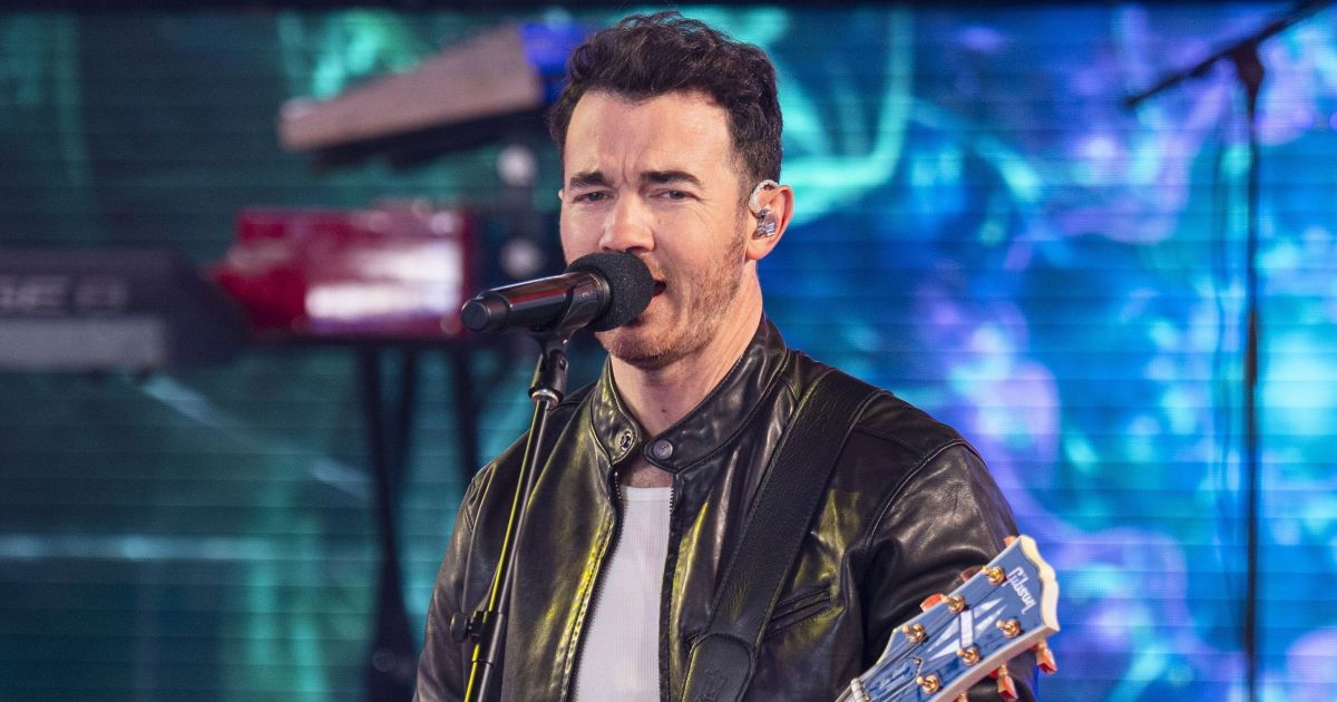 Kevin Jonas revela ter perdido 90% da fortuna após o fim dos Jonas ...