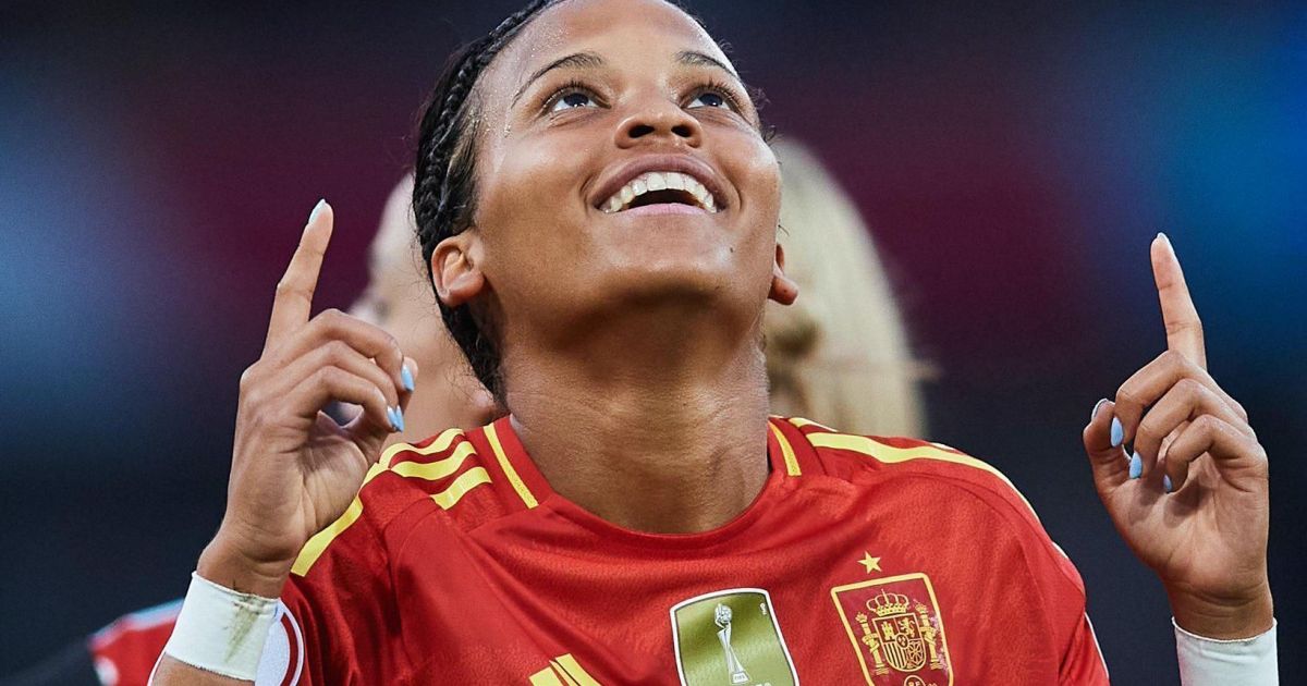 Bola de Ouro: Vicky López vence Troféu Kopa feminino | CNN Brasil