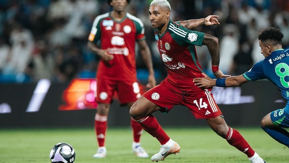 Vitinho passa por exames e fica próximo de ser anunciado pelo ...