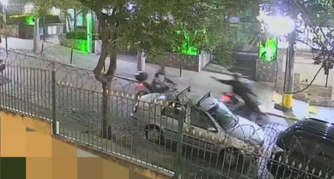 Imagens Mostram Agente Reagindo A Tentativa De Assalto Na Zona Norte Do