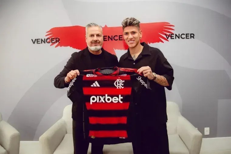 Novo reforço, Carrascal exalta o Flamengo: "Melhor decisão da carreira ...