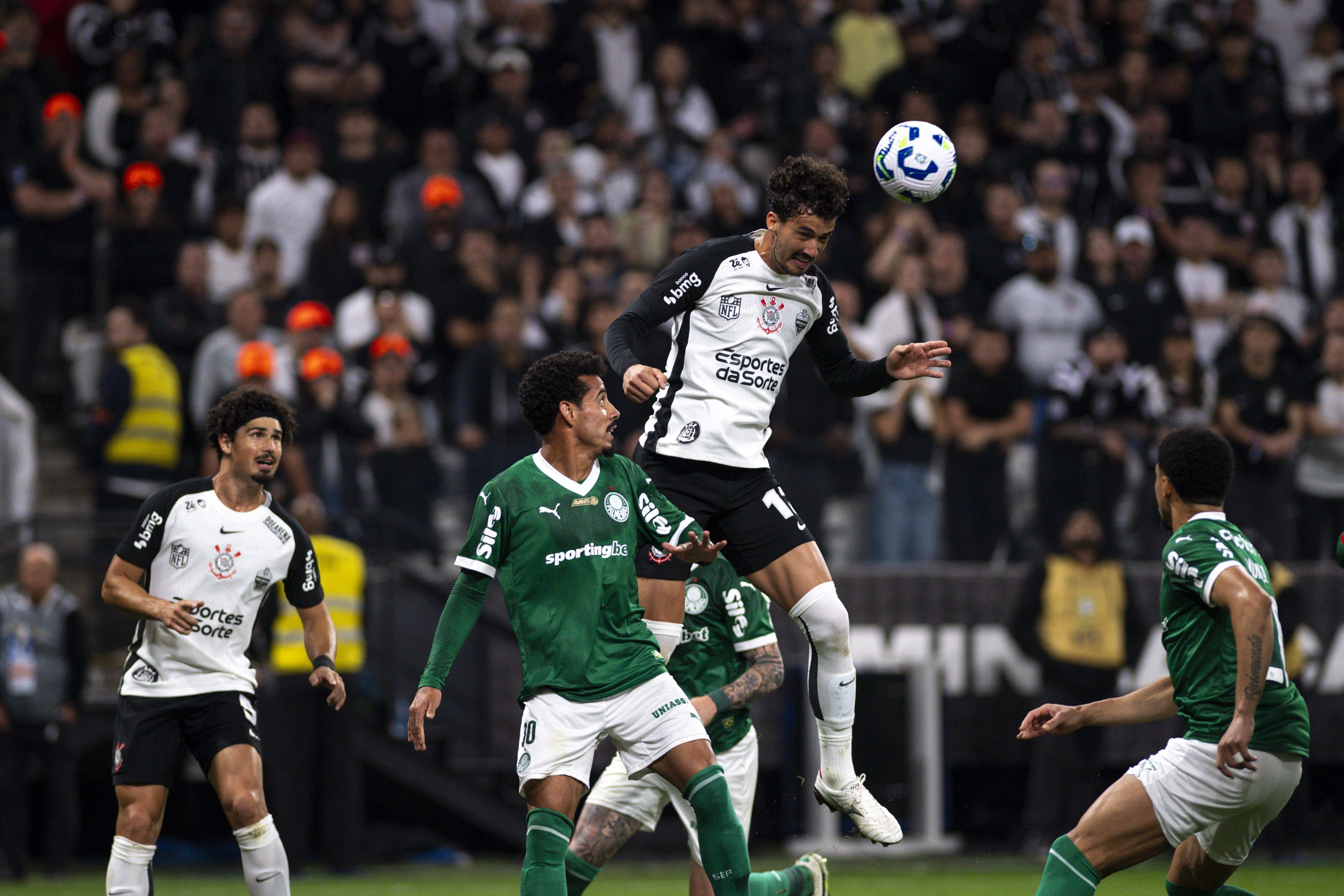 Corinthians e Palmeiras ficam no empate no último dérbi de 2025 | CNN ...