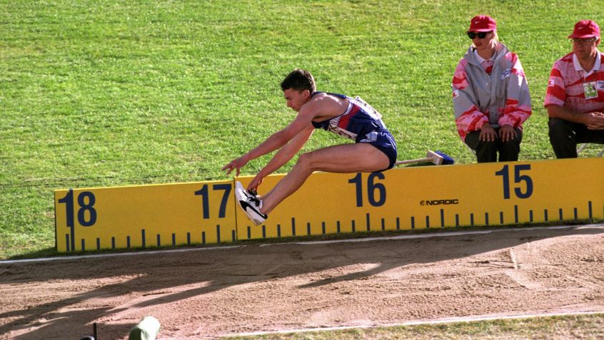 Por que ninguém quebra o recorde mundial do salto triplo há 30 anos ...