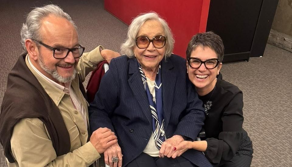 Sandra Annenberg comemora 96 anos de Nathalia Timberg | CNN Brasil