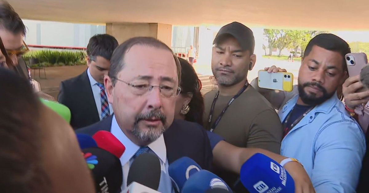 Advogado diz que Bolsonaro está "chateado"; defesa aposta em ...