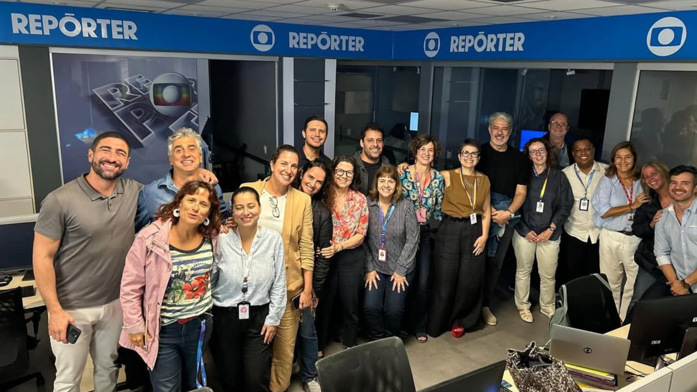 Bonner visita redação do "Globo Repórter" após anunciar saída do "JN ...